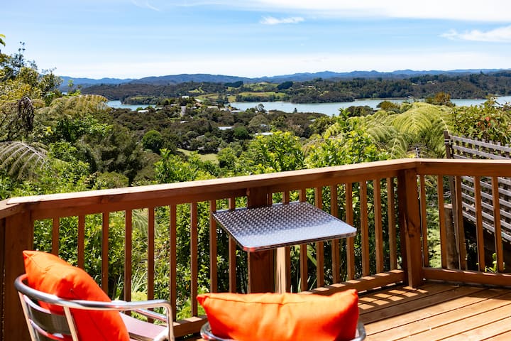 Opua Self Contained Guest Suite- Pikopiko - Russell