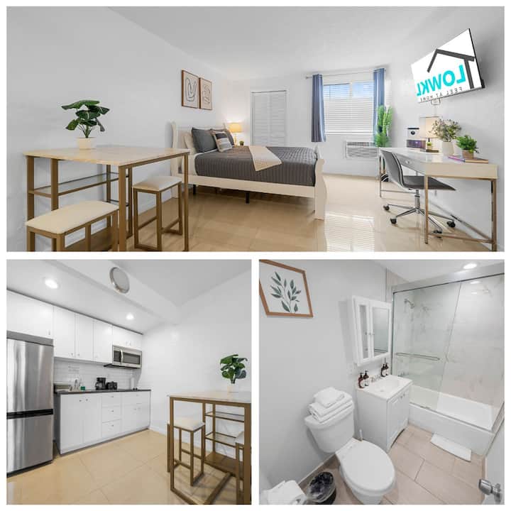 Chic & Cozy Studio | Gem In Heart Of Coconut Grove - Miami, FL