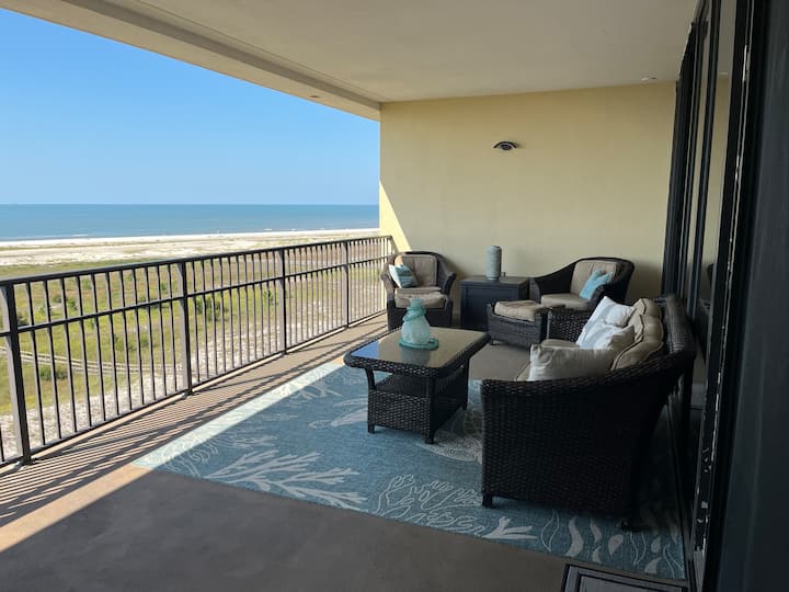 707  Penthouse-the Gulf Is Our Living Room - Public Beach, AL