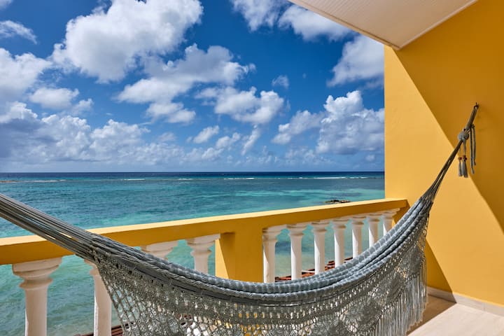 Stylish Aruba Beach Chalet - Stunning Ocean Views - Aruba