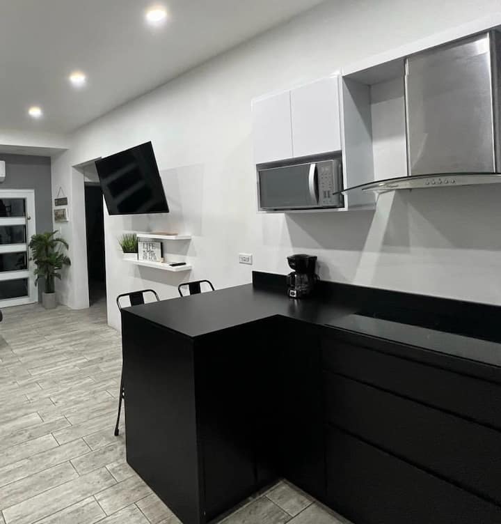 Right At The Beach! Near Everything In Aguadilla! - Rincón