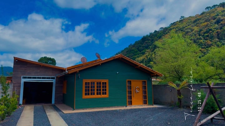 Casa Com 4 Quartos E Garagem No Centro De Urubici - Urubici