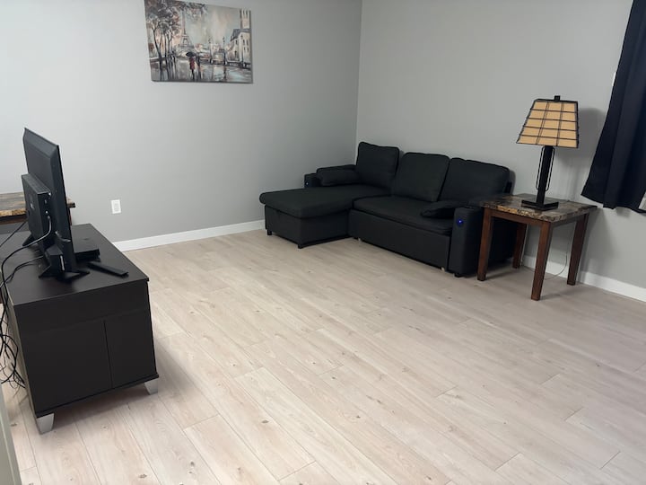 Comfortable 1 Bedroom Suite - North Battleford