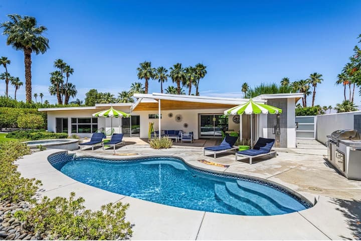 An Extra Hour Of Sunshine, Southern Ca Desert - Rancho Mirage, CA