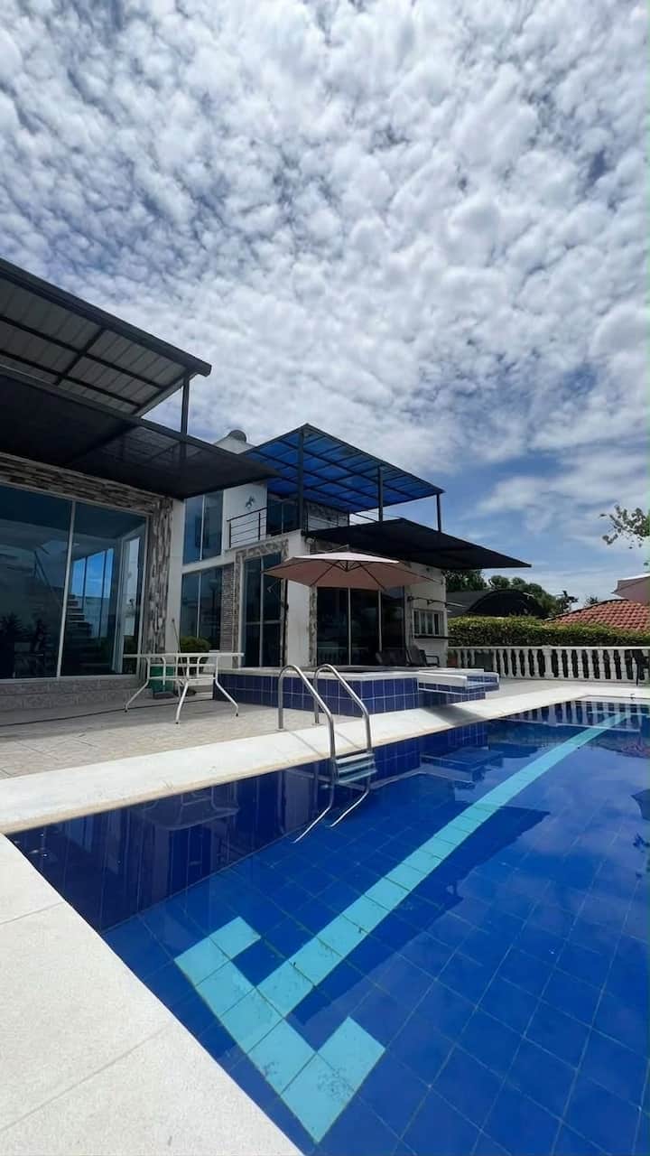 Cabañas Altavista | 2 Piscinas + Jacuzzi + Bbq - Carmen de Apicalá