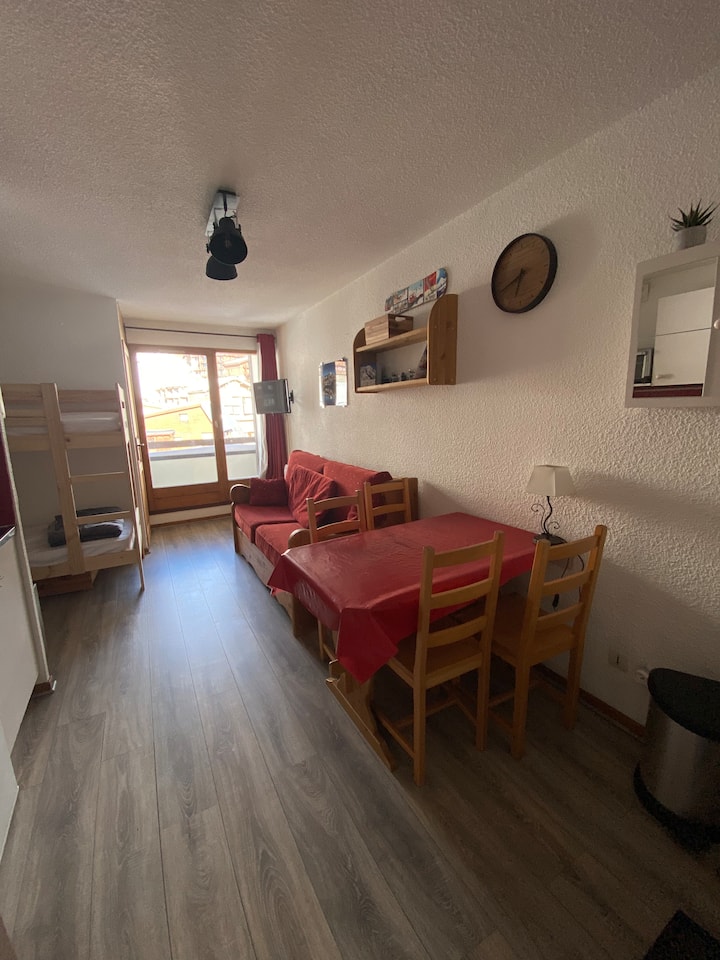 Charmant 2 Pièces En éTage éLevé, Neige Garantie - Aussois