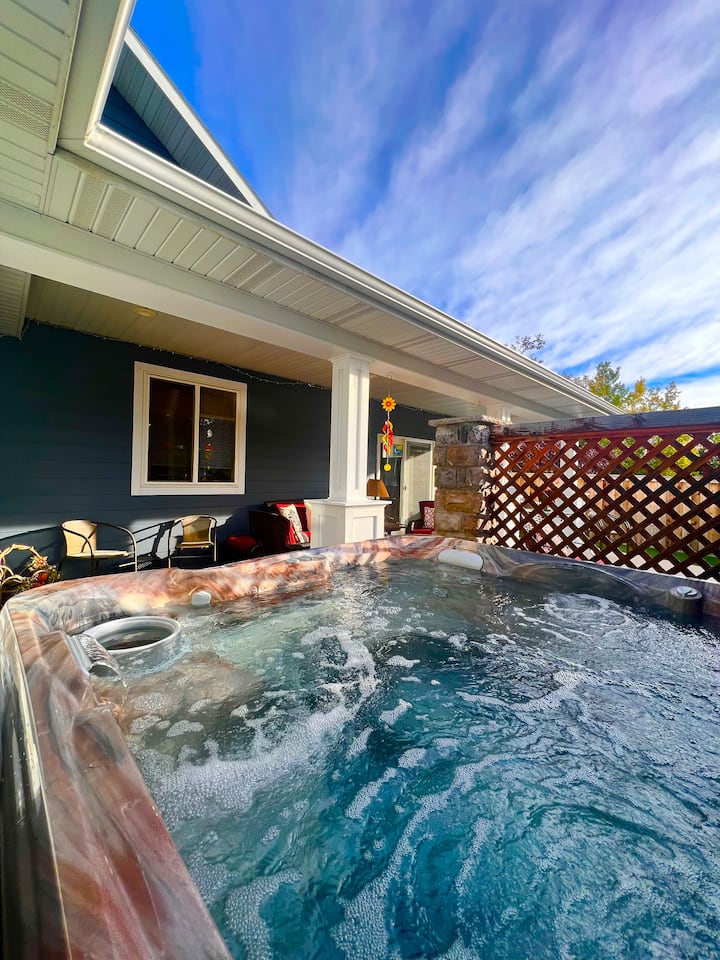 Executive 6 Month Rental With Hot Tub - Bozeman, MT