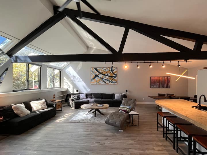 Avon Ski Haus - 3br/3ba Entire Townhome - Avon, CO