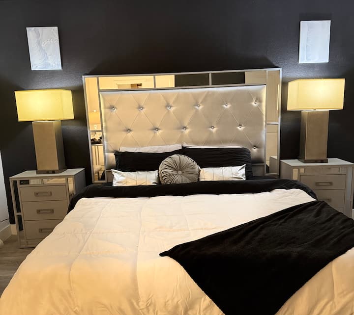 Relaxing Place- By Las Vegas Strip - NAB Show