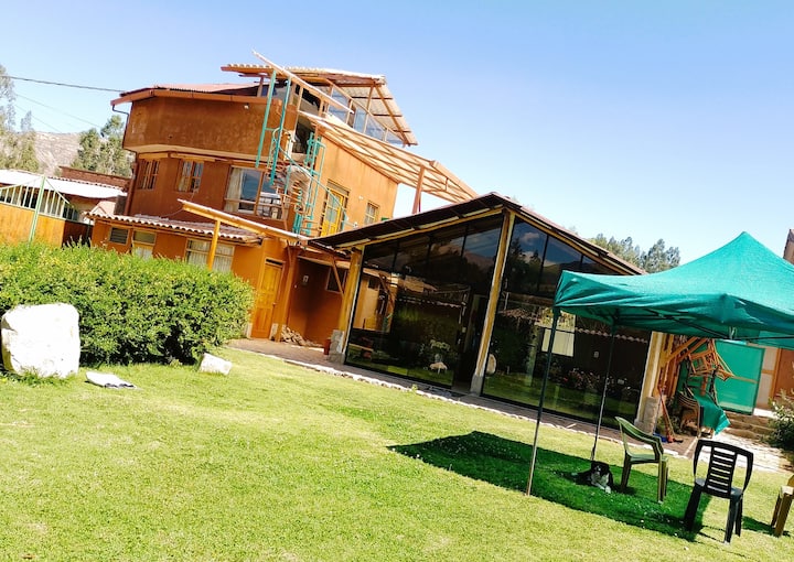 Casa De Campo Con Jardines Y Vista A Las Montañas - Urubamba