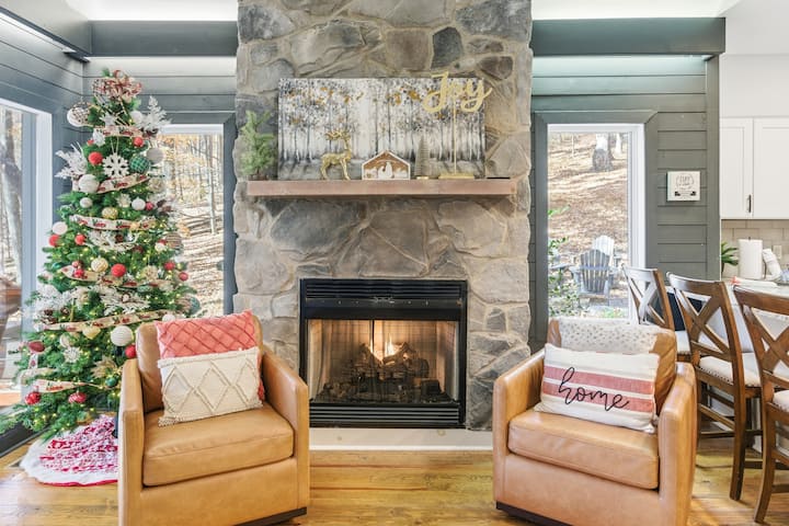 Ultimate Group Getaway5 Suiteshottubfall Foliage - Berkeley Springs