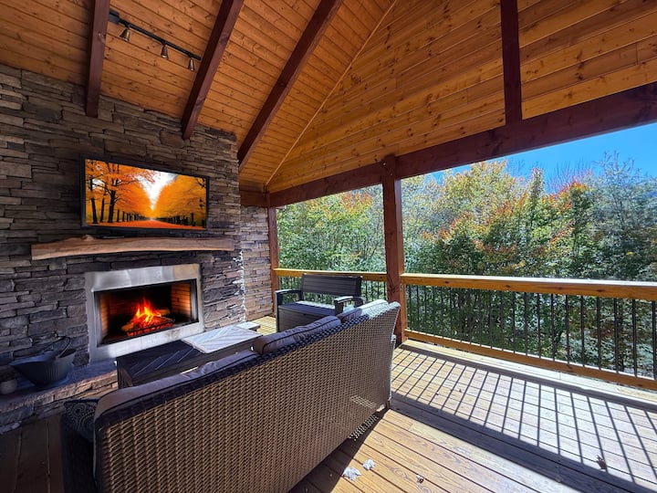 Ski View Lodge /Amazing Deck W/ Fireplace/pets Ok - Beech Mountain, NC