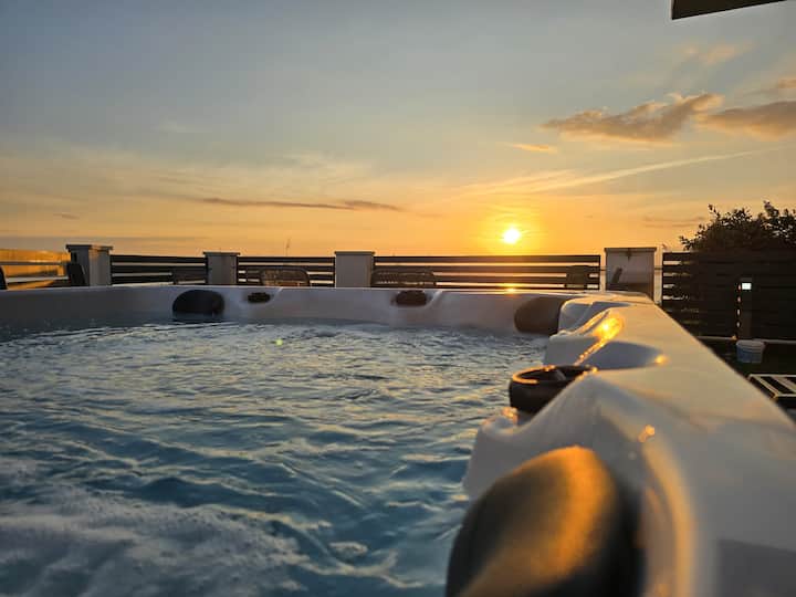 Villa Marilyn Monroe | Private Pool & Jacuzzi - Crikvenica