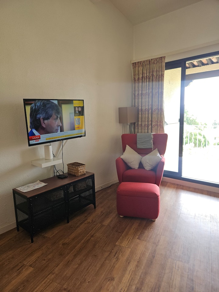 Family Holiday Apart On P&v - Grimaud