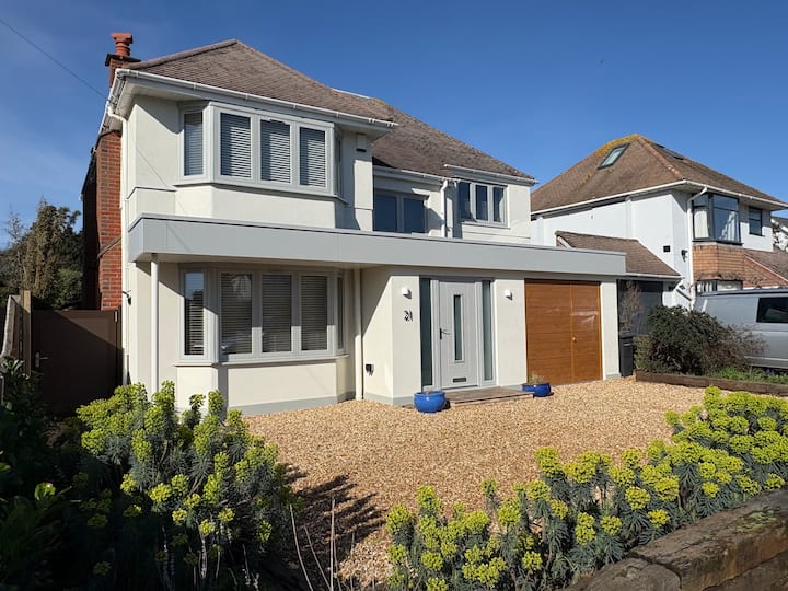Spacious House 200m From The Beach - Bournemouth