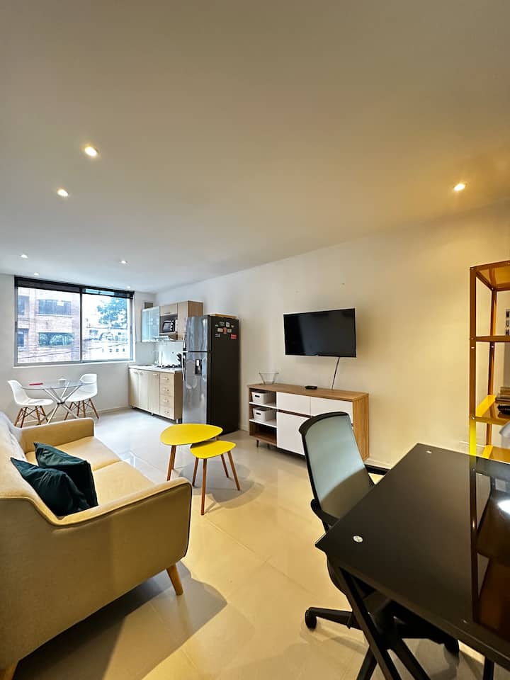 1br Apt In Laureles Heart With Balcony - Medellín