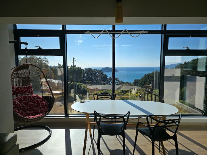 한려해상 공원내 대,소병대도 뷰 - Corea del Sur