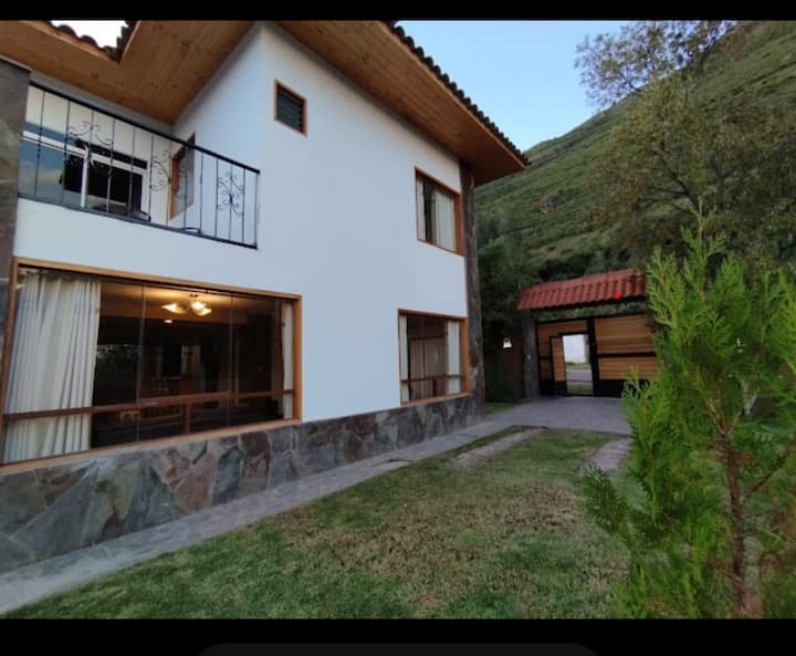 Casa Con Vista Al Valle, Terraza Y Jacuzzi - Apurimac