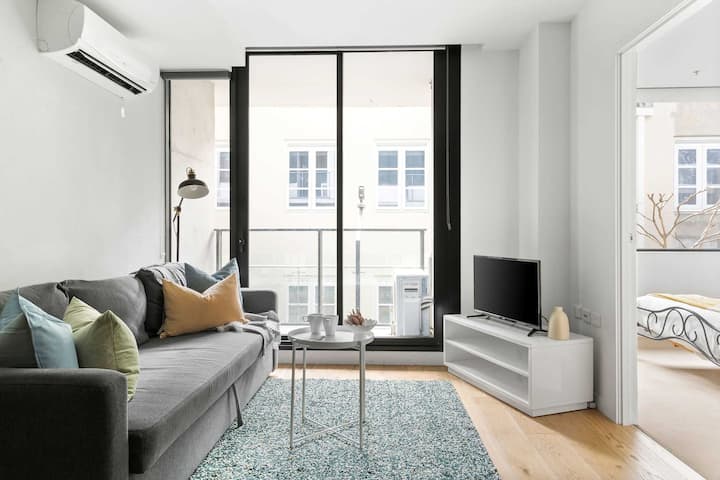 Stylish 2br Stay, Pets Welcome With Free Parking - Melbourne
