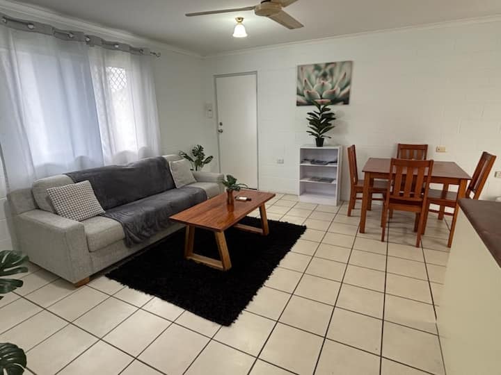 La Villa Townsville - Townsville