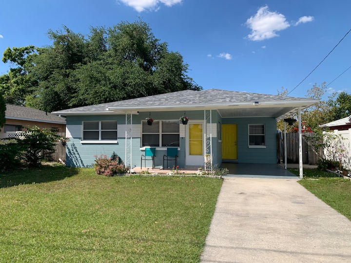 Casita Azul, Walk To Bucs Stadium- Sleeps 5 - Raymond James Stadium - Tampa