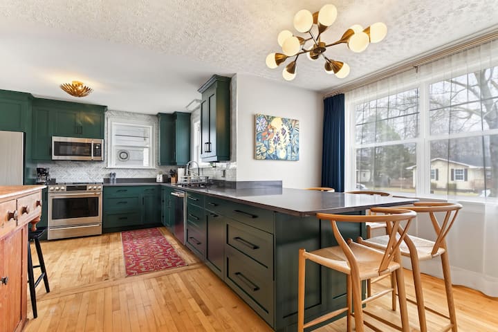 Historic Brighton Home|walk To Downtown - Charlottetown