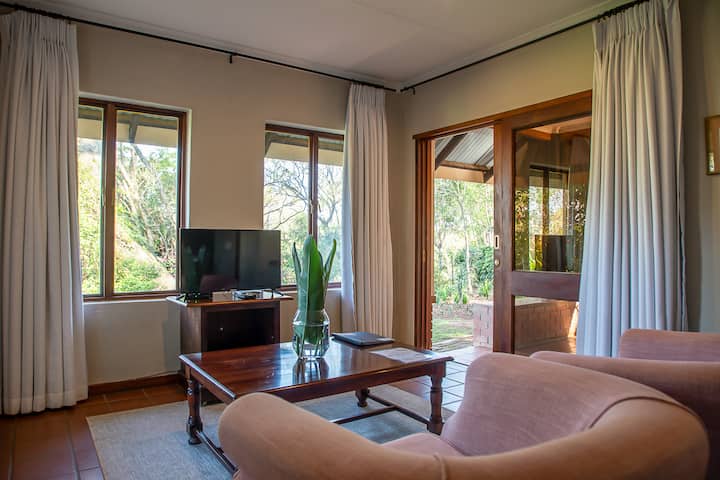Hoopoe Cottage · Nature Estate · Kruger 45 Min - White River