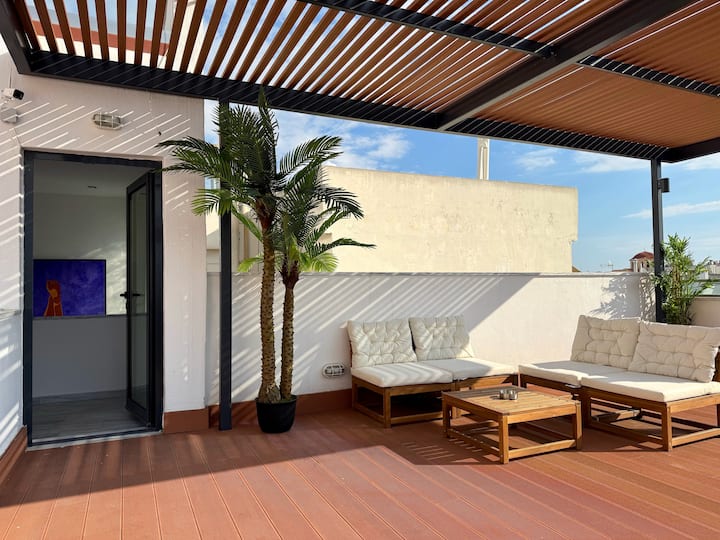 Th0 - Cloud9 In The City / Tesla Smart Building - Atina