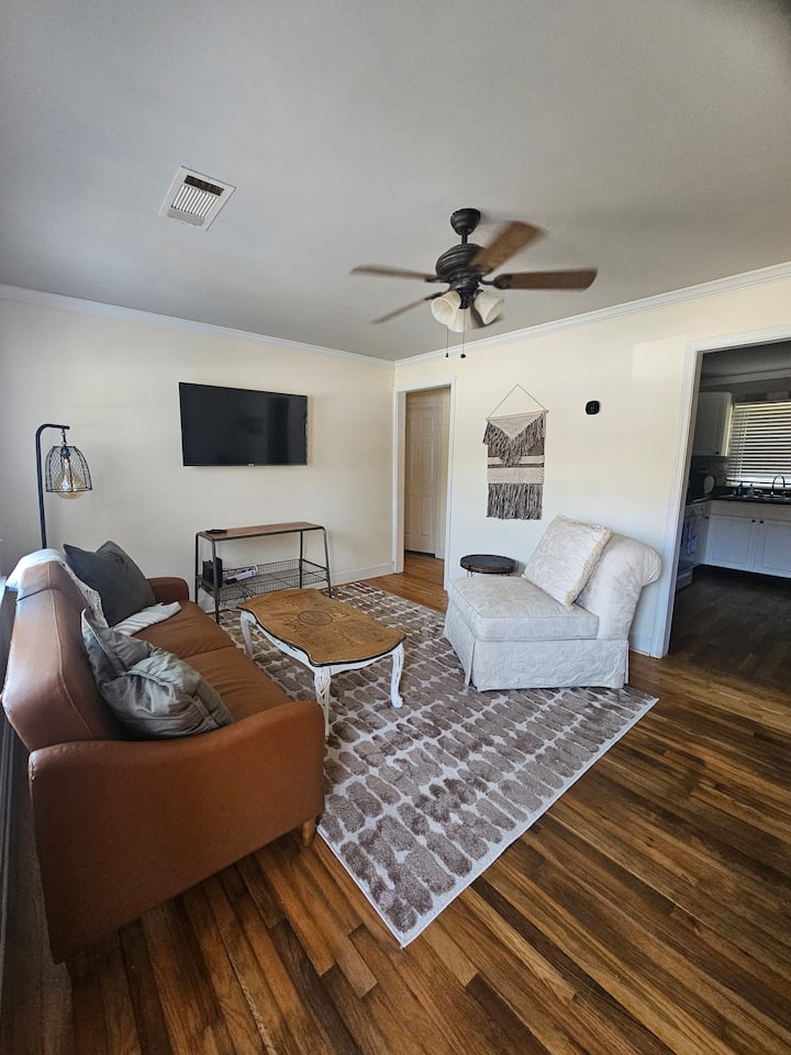 Elm Cozy Cottage Downtown Historic Newnan - 뉴넌