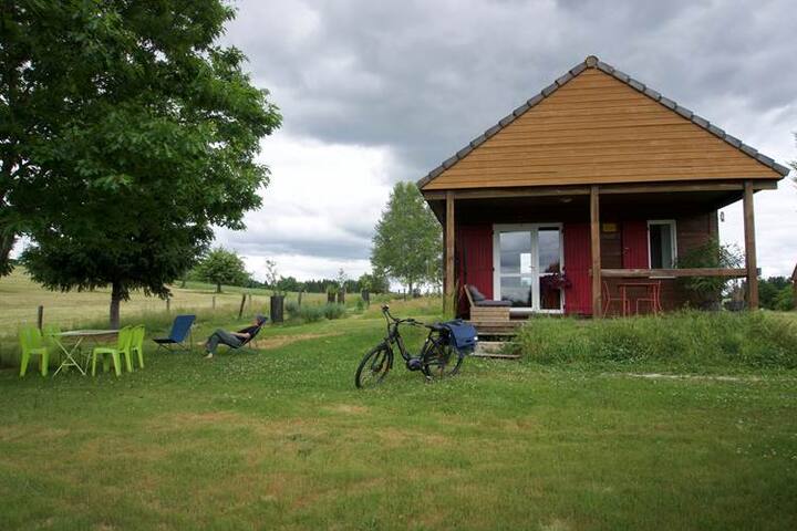 Chalet Avec Piscine, Gorges De La Dordogne Corrèze - Bort-les-Orgues