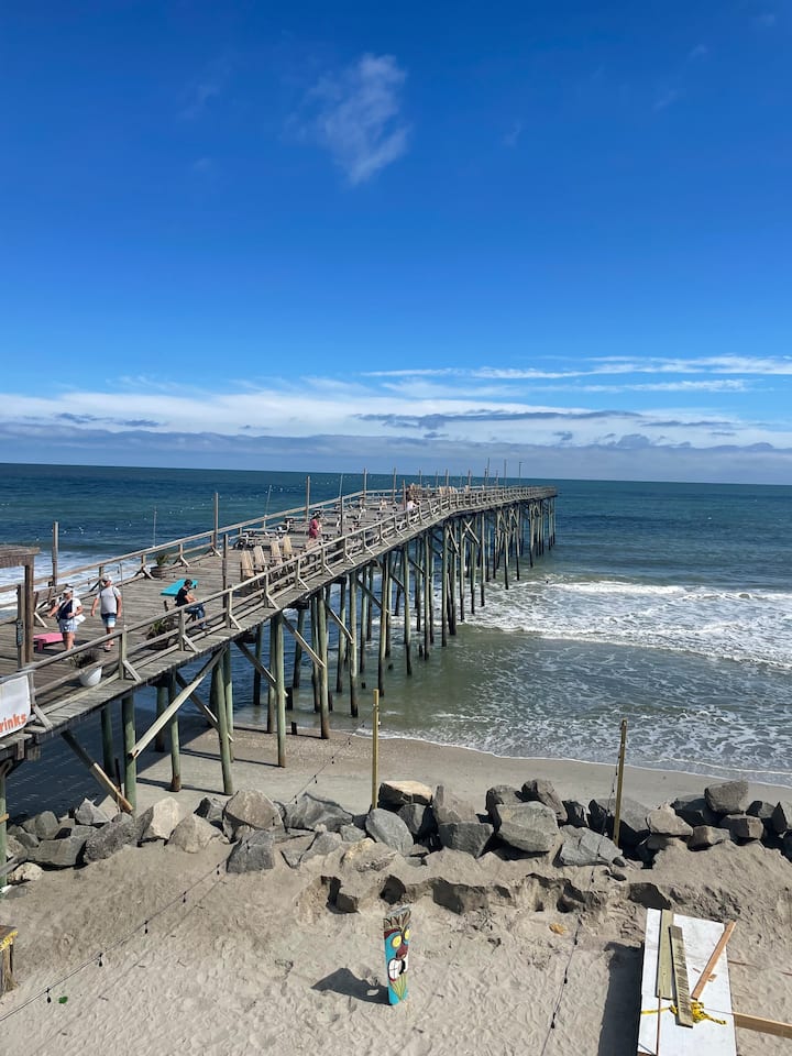Beachside, Pet Friendly Retreat W/pool! - Carolina Beach, NC