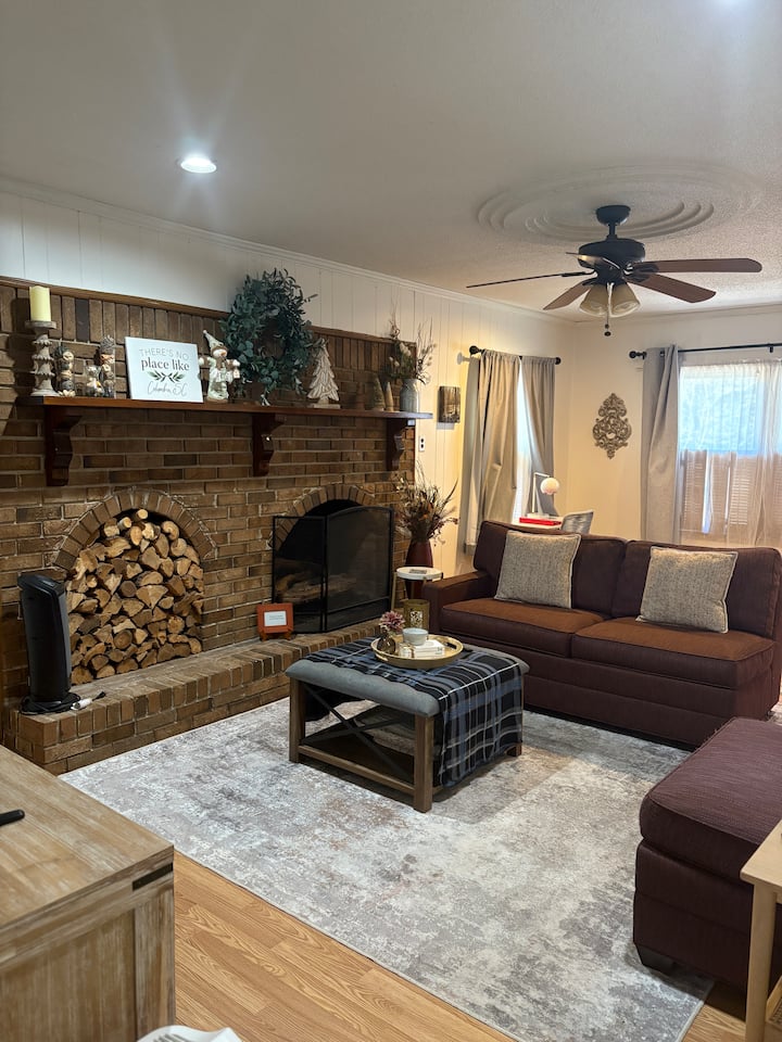 Farmhouse Chic - Columbia, SC