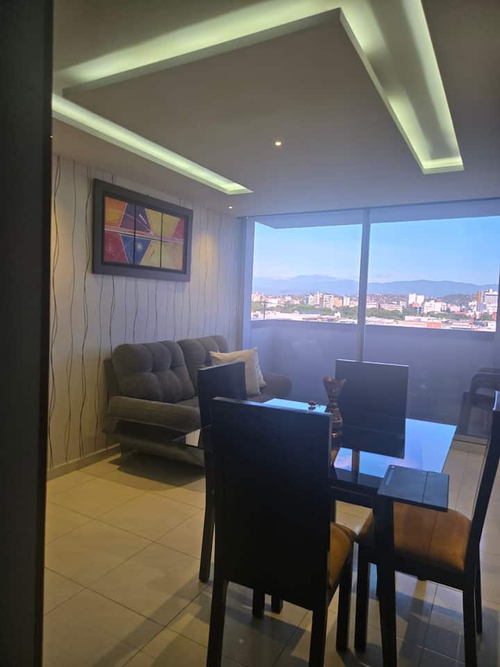 Apartamento Con Hermosa Vista Ala Ciudad De Cúcuta - Cúcuta