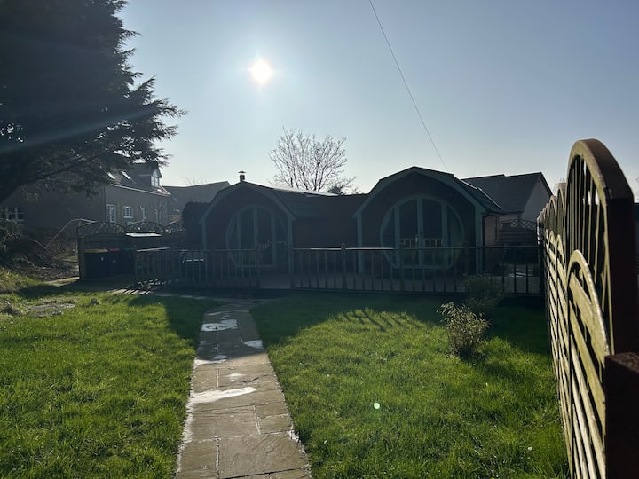 Delightful 2 + 2 Bed Cabin By The Beach - Aberdeenshire