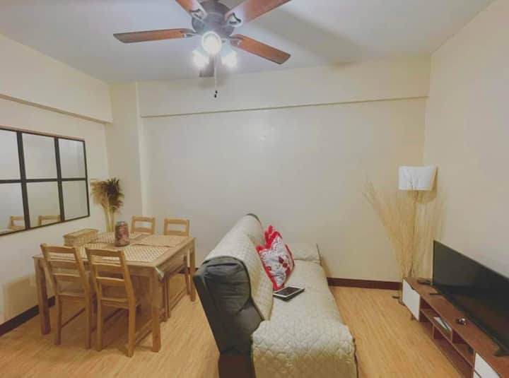 2 Bedroom Minimalist Condominium Unit - Valenzuela