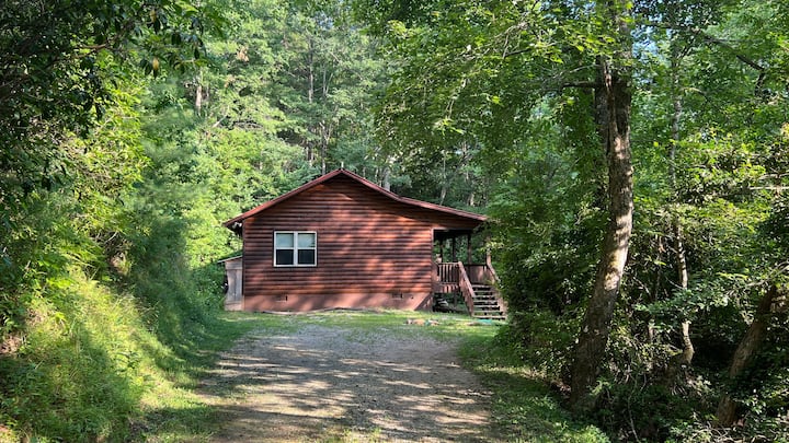 Luna's Creekside Cabin- Murphy Nc - Murphy, NC