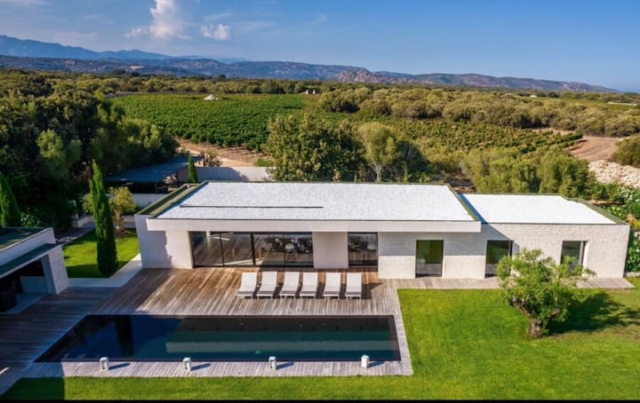 Maison D Exception Dans Vignes 5mn Plage Bonifacio - Figari