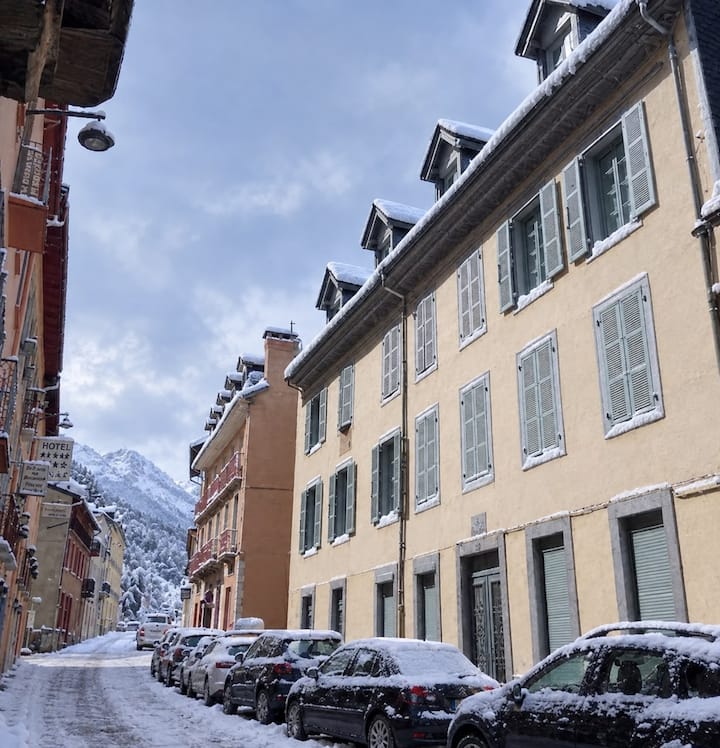 " Le 38 " Authentique & Chaleureux - Cauterets