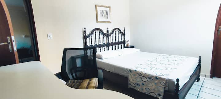 Apto 2 Quartos + Café Manhã, Ar Cond. E 2 Garagens - São José do Rio Preto