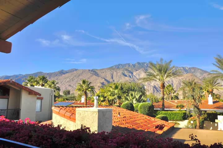 Very Quiet Place With A Million-dollar View - Palm Springs, CA