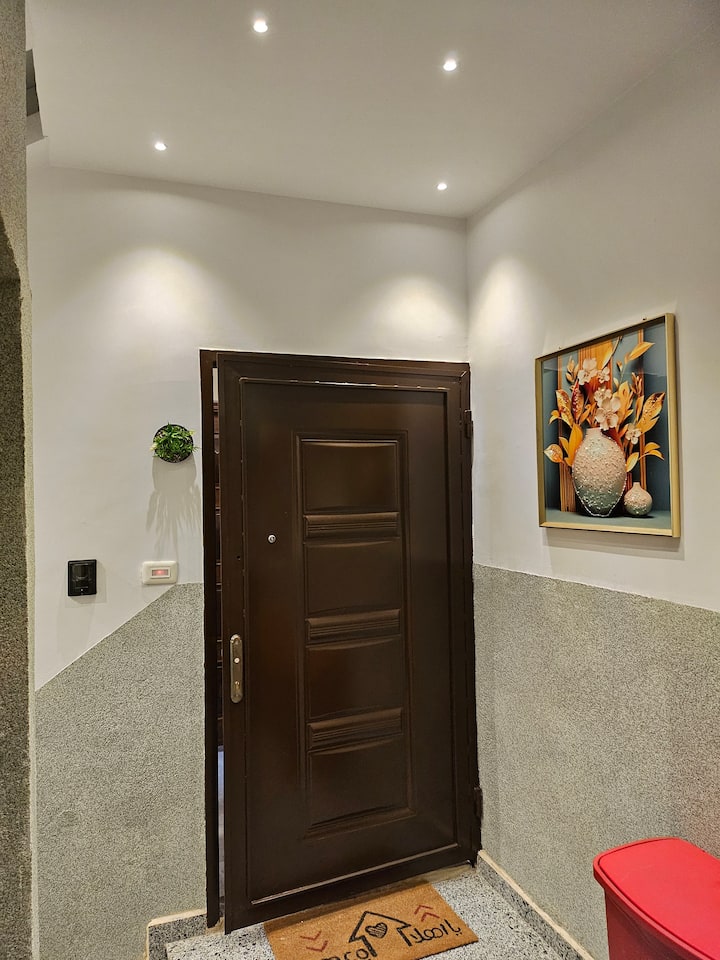 Hoda Trendy Apartment - Beirut