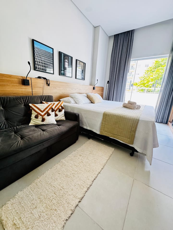 Flat Com Varanda Granja Brasil Itaipava - Petrópolis