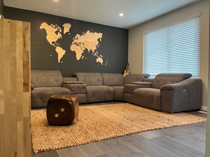 Worldly Stay - オーロラ, CO