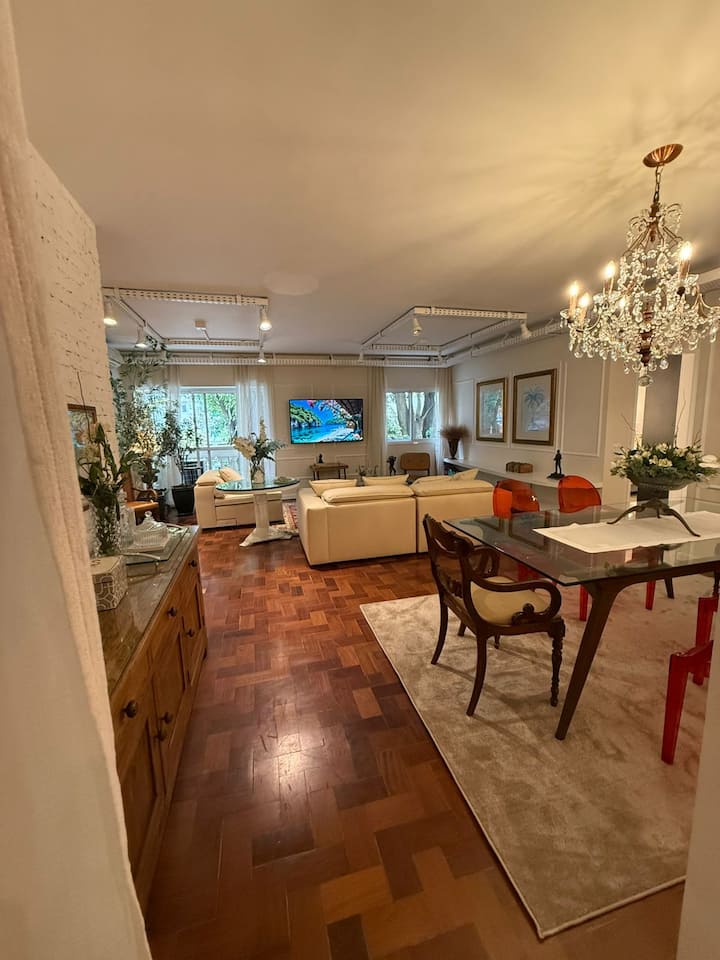 Sofistiação E Bom Gosto No Coração Do Jardins. - Moema