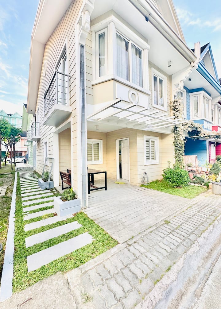 4bedrooms-pontefino Prime - Batangas