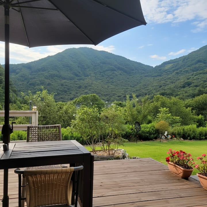 별이 쏟아지는 단독별채 / 피아골 숲숨집 - 숲 / - 하동군