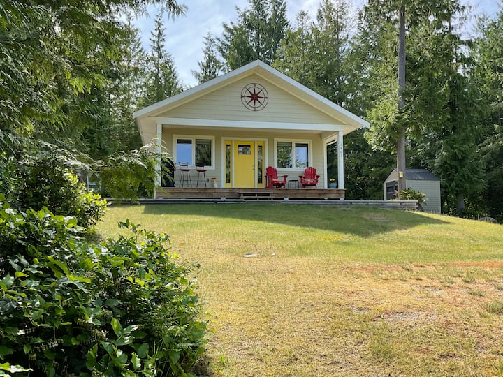 Cozy Soames Hill Cottage - Gibsons