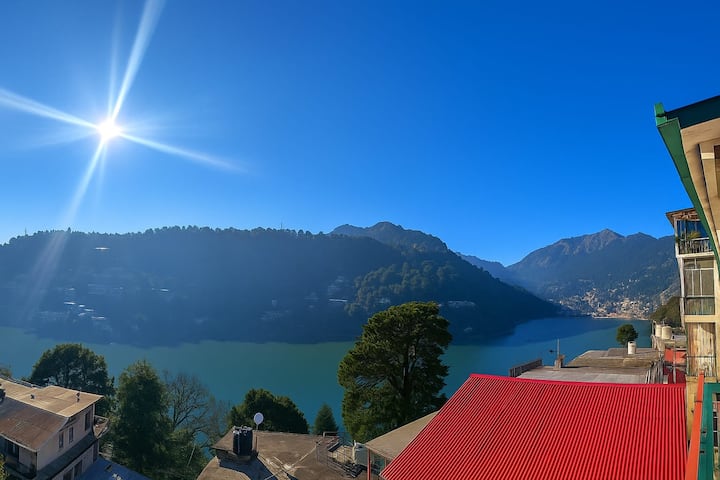 Thulgharia Homes | Near Mall Road| Parking/kitchen - Nainital