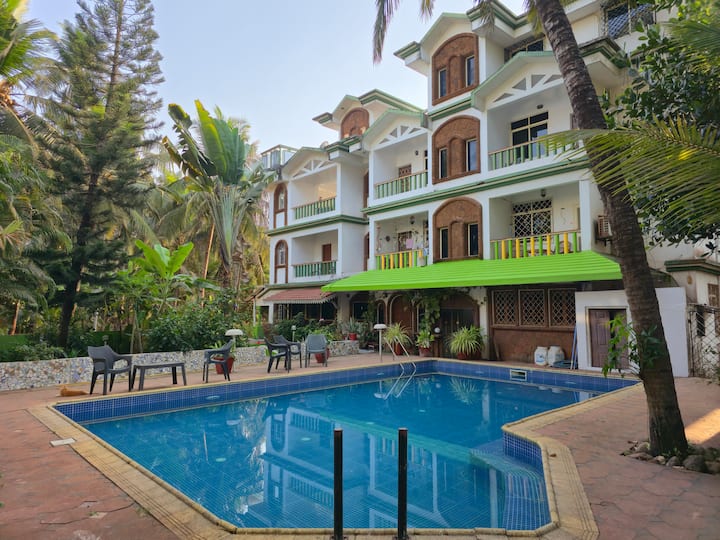 Leisure Guest House Majorda With Pool - Goa