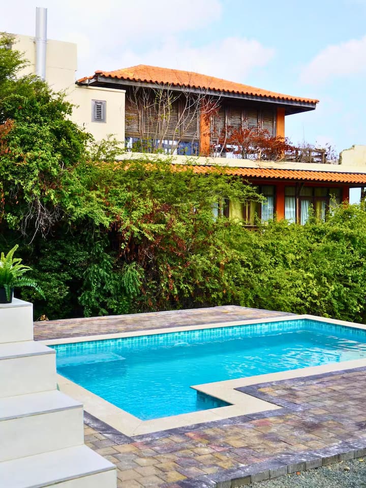 Westpunt Villa | 2br Near Turtle Beach - Curaçao